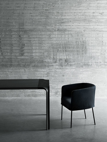 MAJA D - Chairs from Living Divani | Architonic