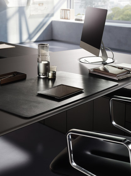 Keypiece Communication Desk | Architonic