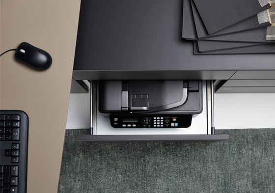 Keypiece Communication Desk | Architonic