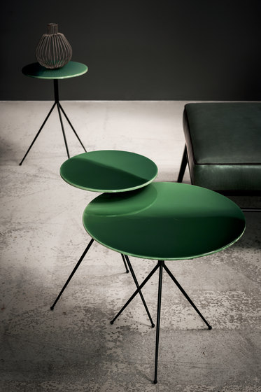 LIQUID Small table & designer furniture | Architonic