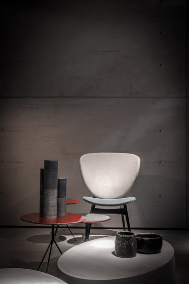 LIQUID Small table & designer furniture | Architonic