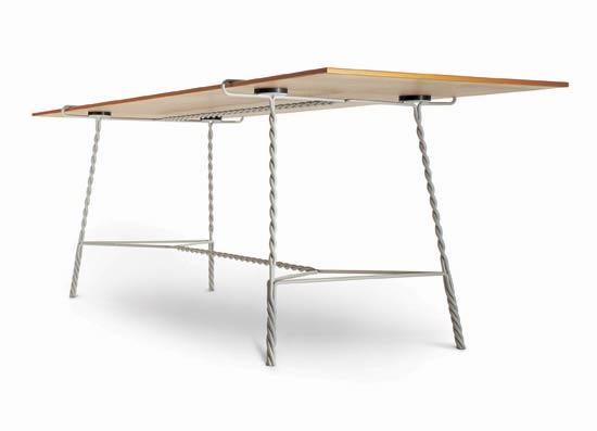 Tables en métal torsadé [prototype] | Architonic