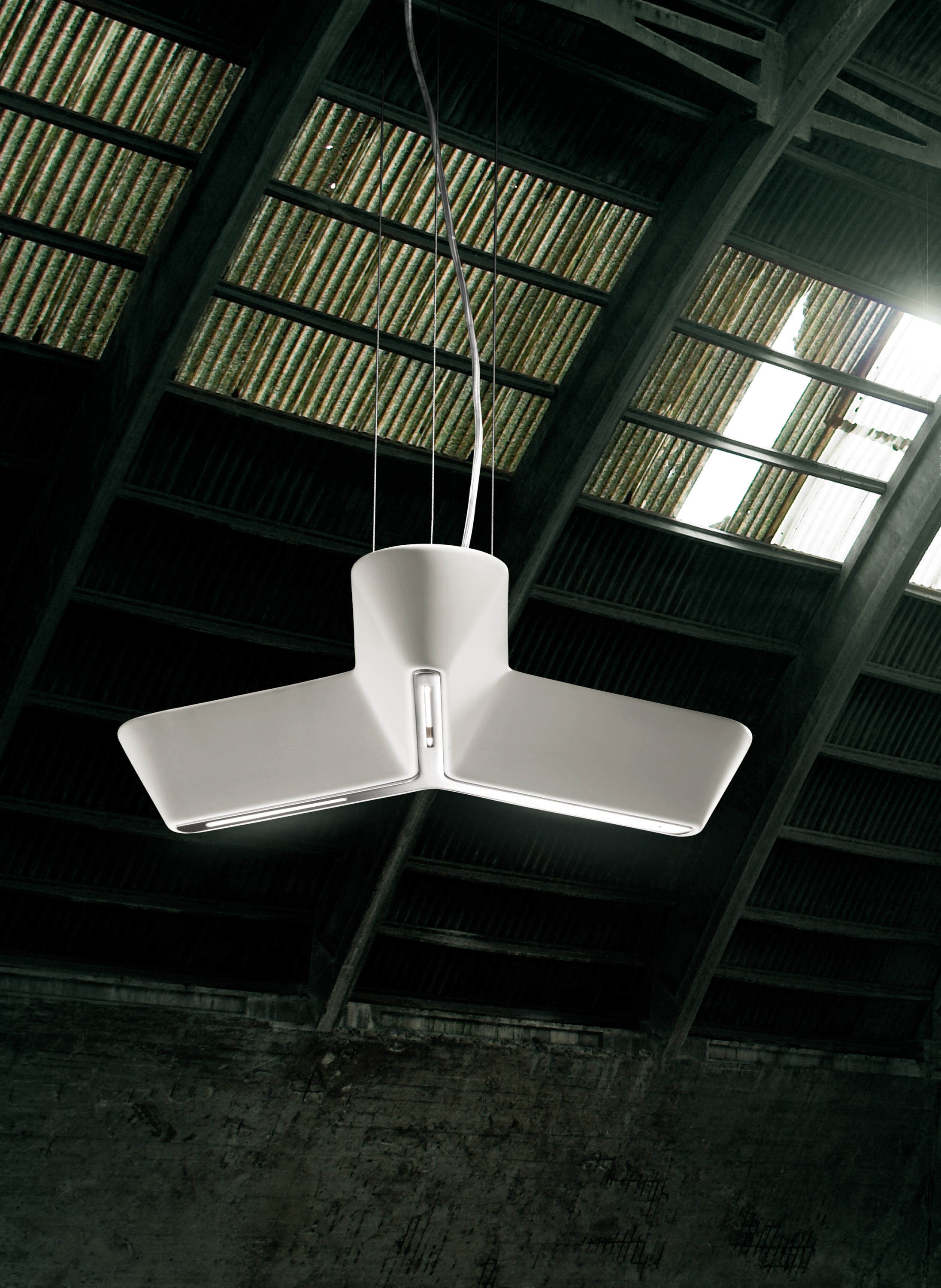 CROSS OVER - Free-standing lights from I Tre | Architonic