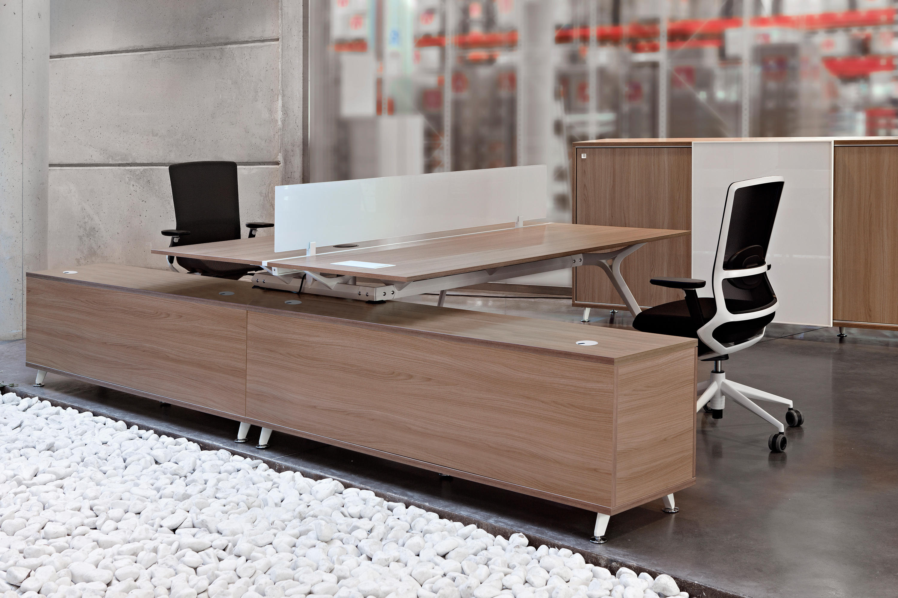 ARKITEK - Desks from actiu | Architonic