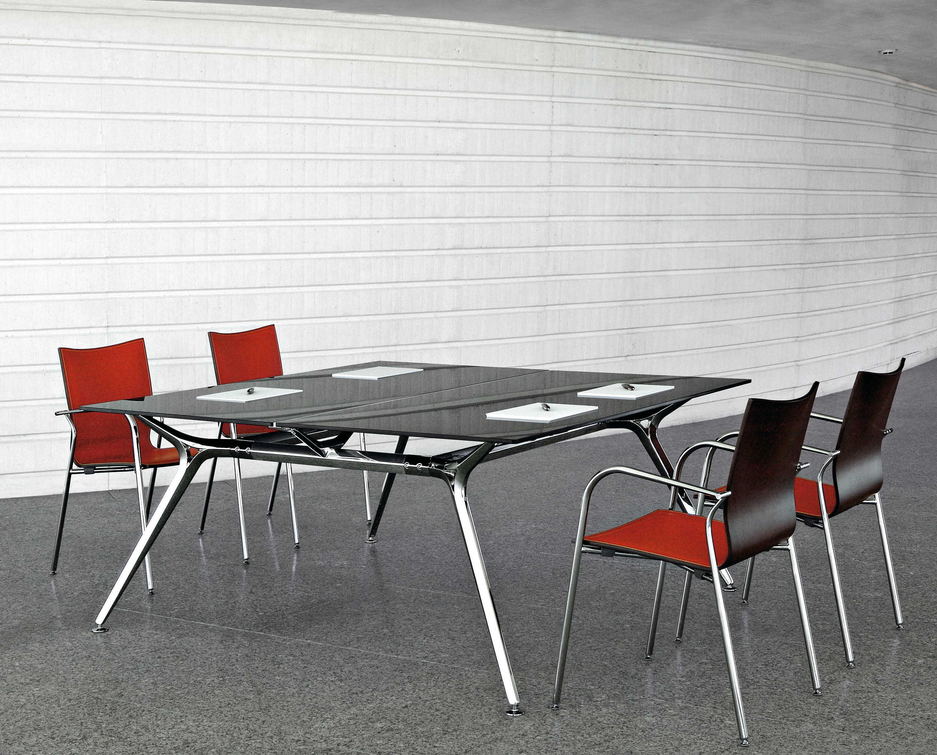 ARKITEK - Desks from actiu | Architonic
