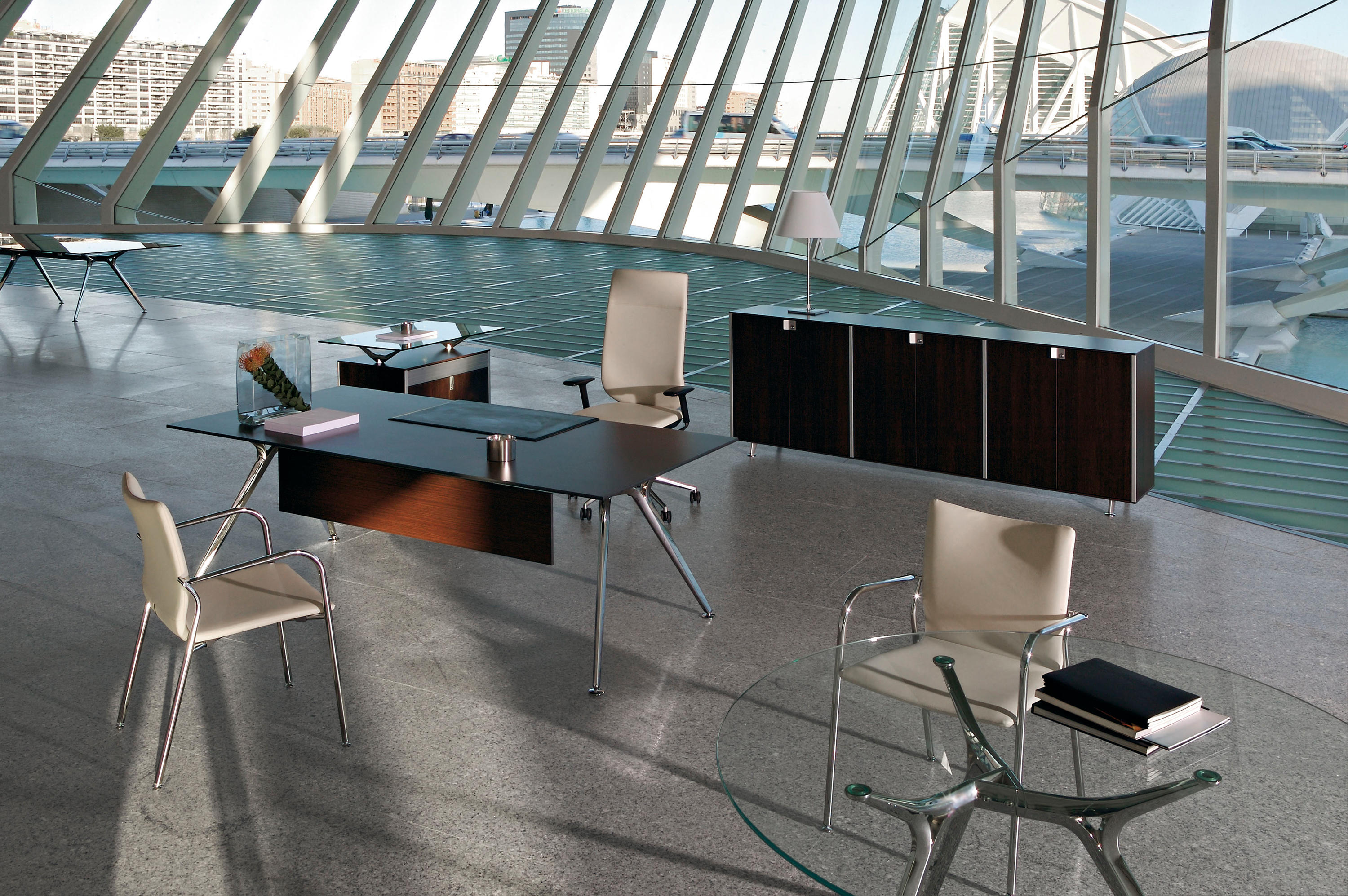 ARKITEK - Desks from actiu | Architonic