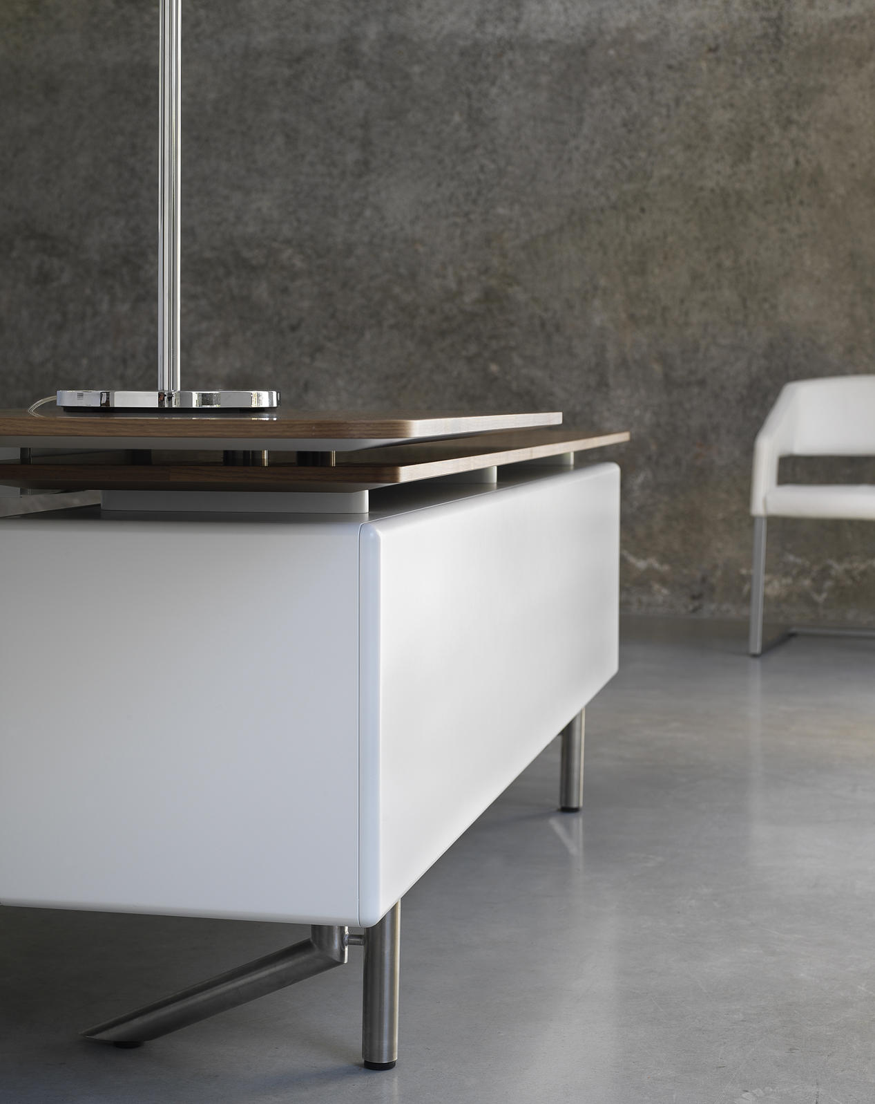 Audience Executive desk | Architonic