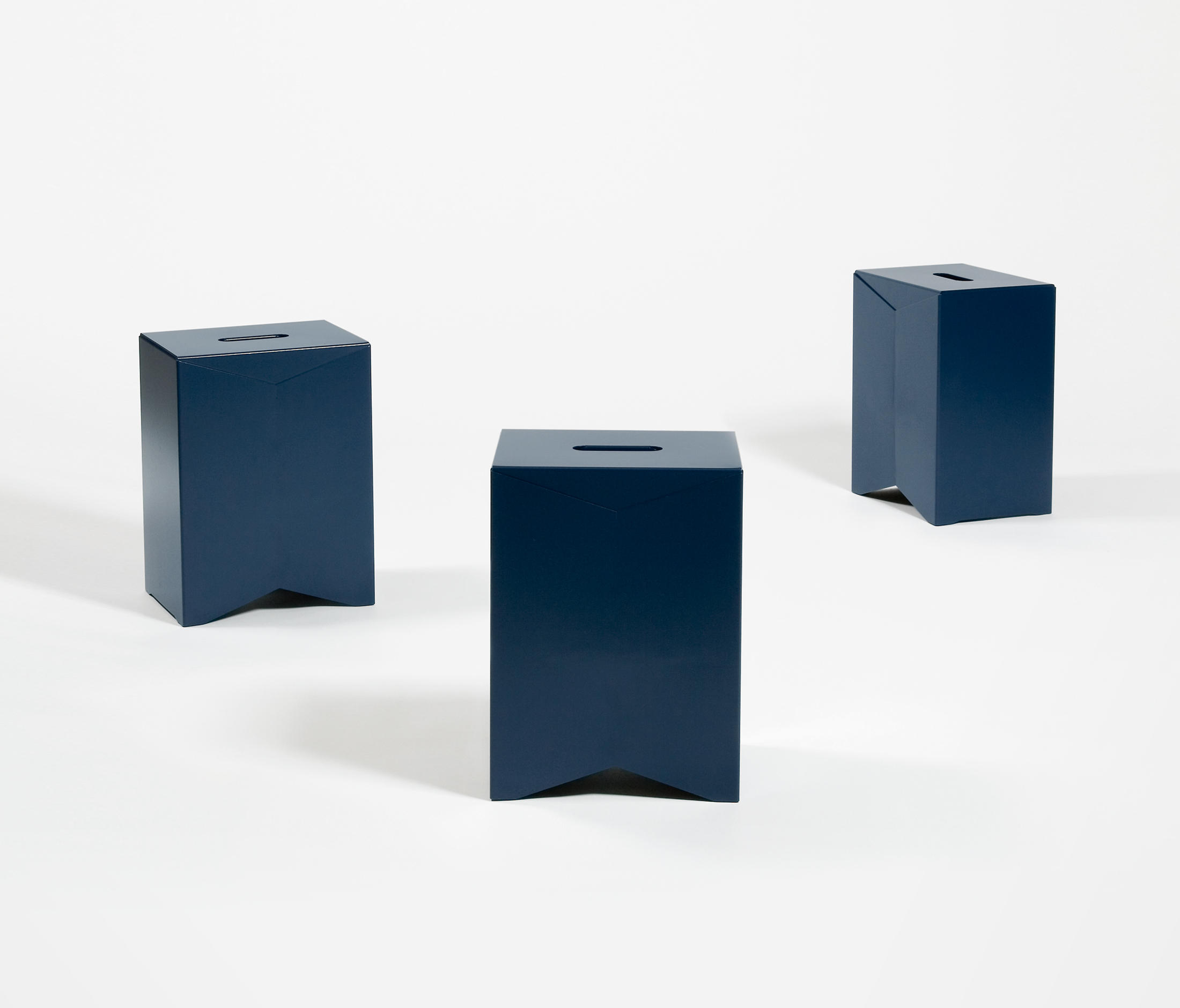 Box stool - High quality designer products | Architonic