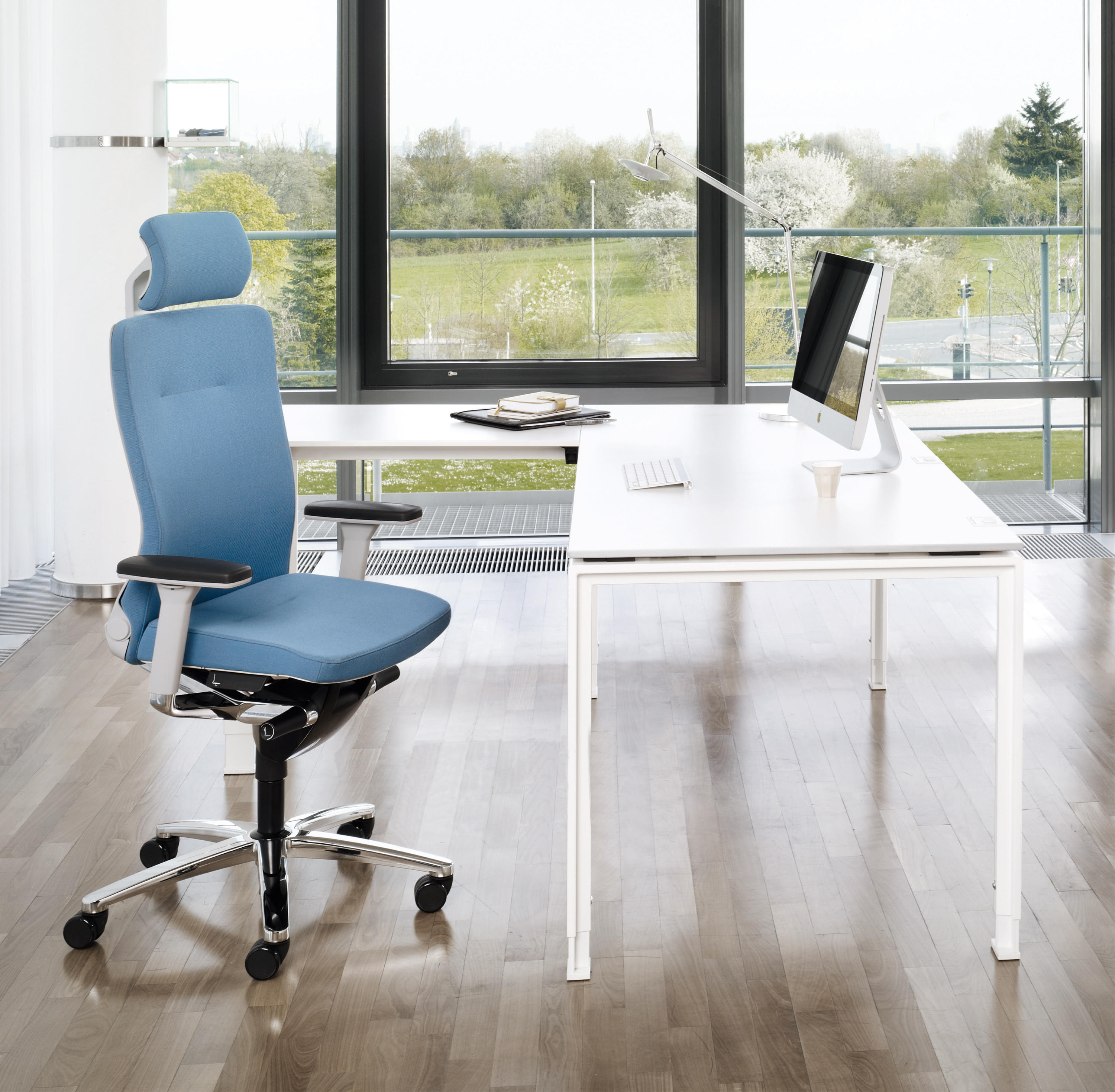 LAMIGA DREHSTUHL - Bürodrehstühle von König+Neurath | Architonic