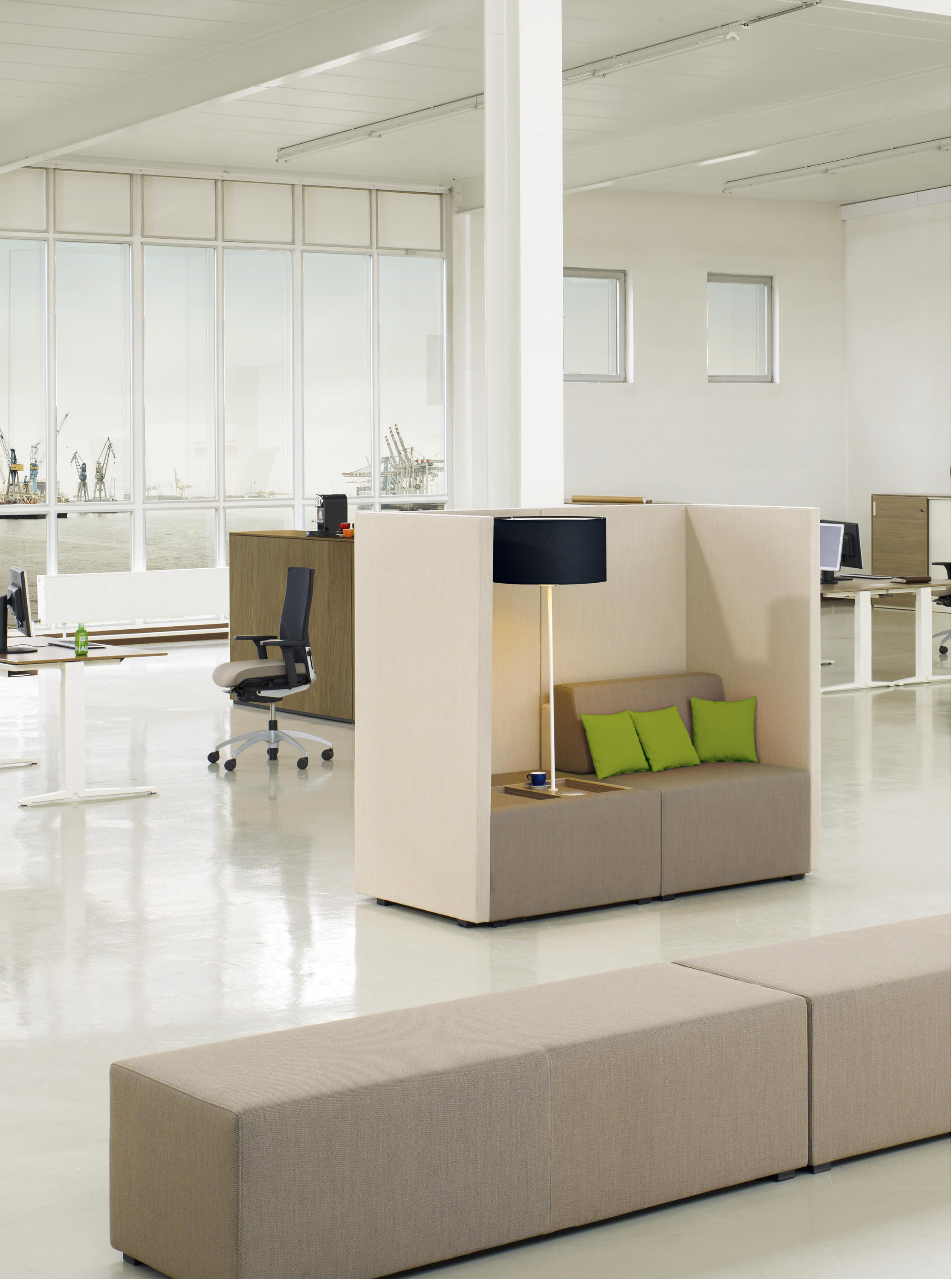 NET.WORK.PLACE - Sofas from König+Neurath | Architonic
