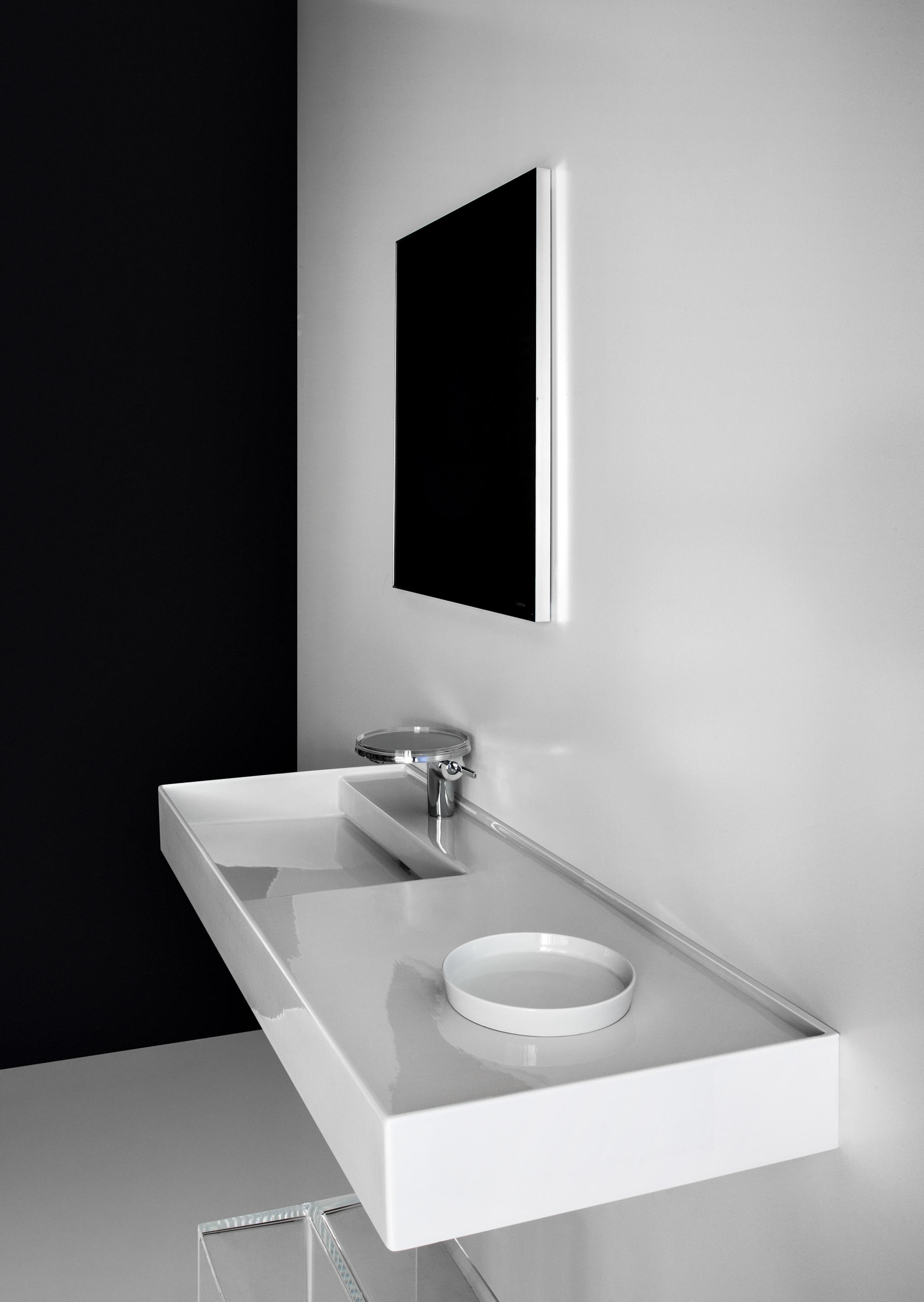 Kartell by LAUFEN | Freestanding washbasin | Architonic