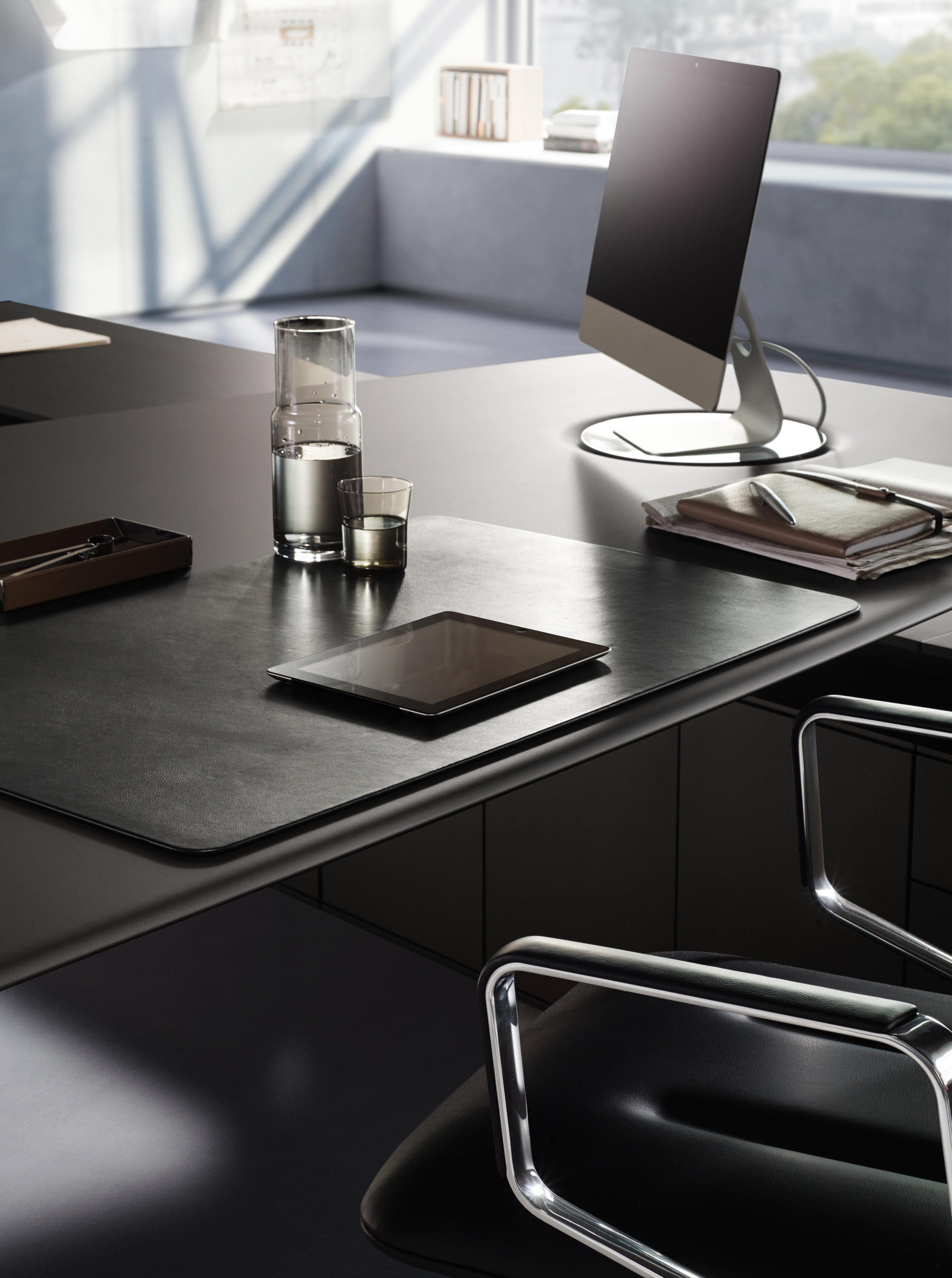 Keypiece Communication Desk | Architonic