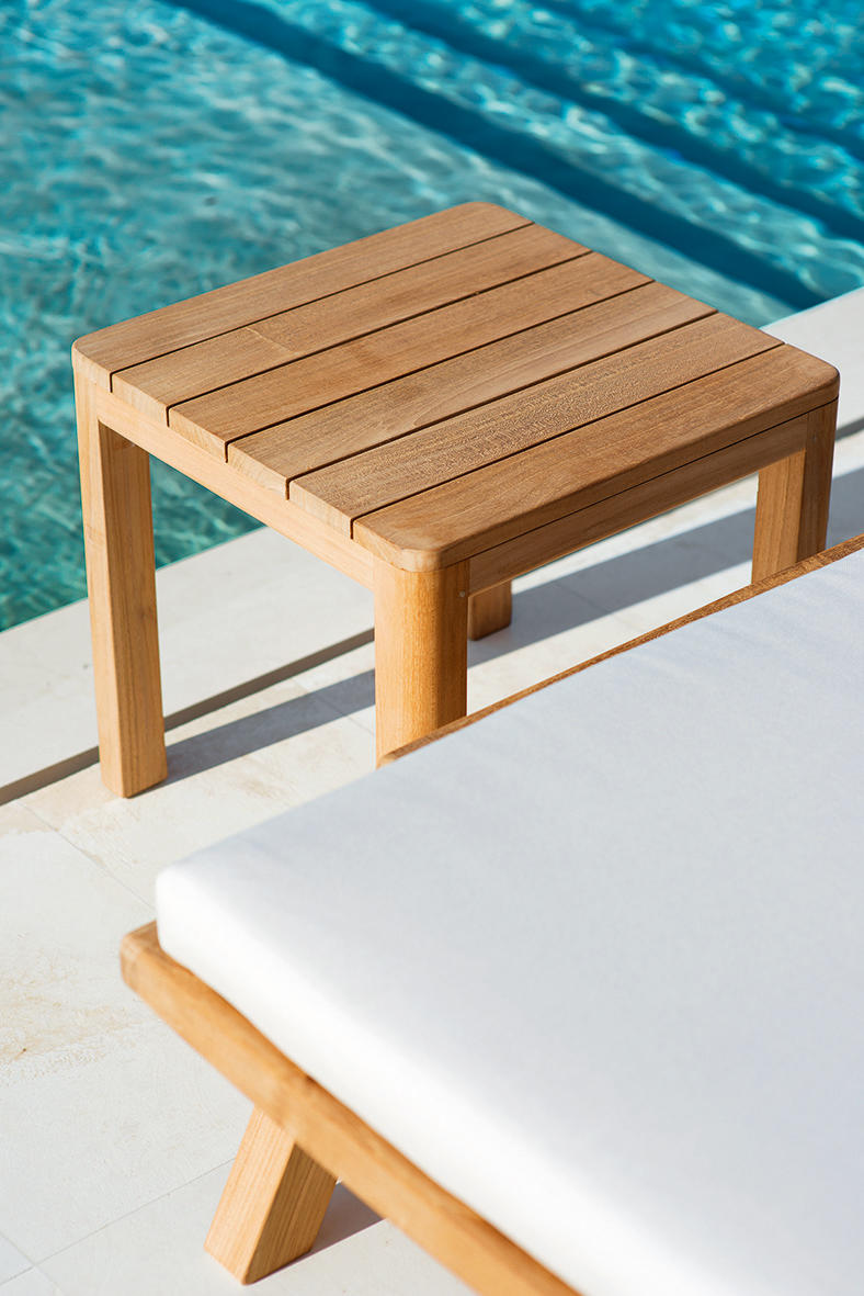 Clay side table & designer furniture | Architonic