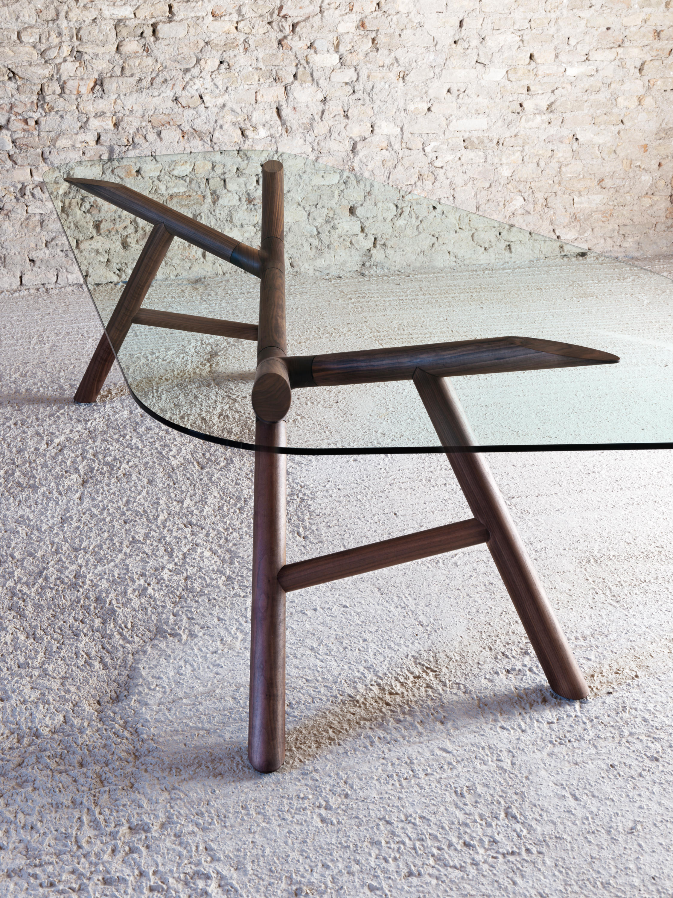OTTO TABLE - Dining tables from miniforms | Architonic