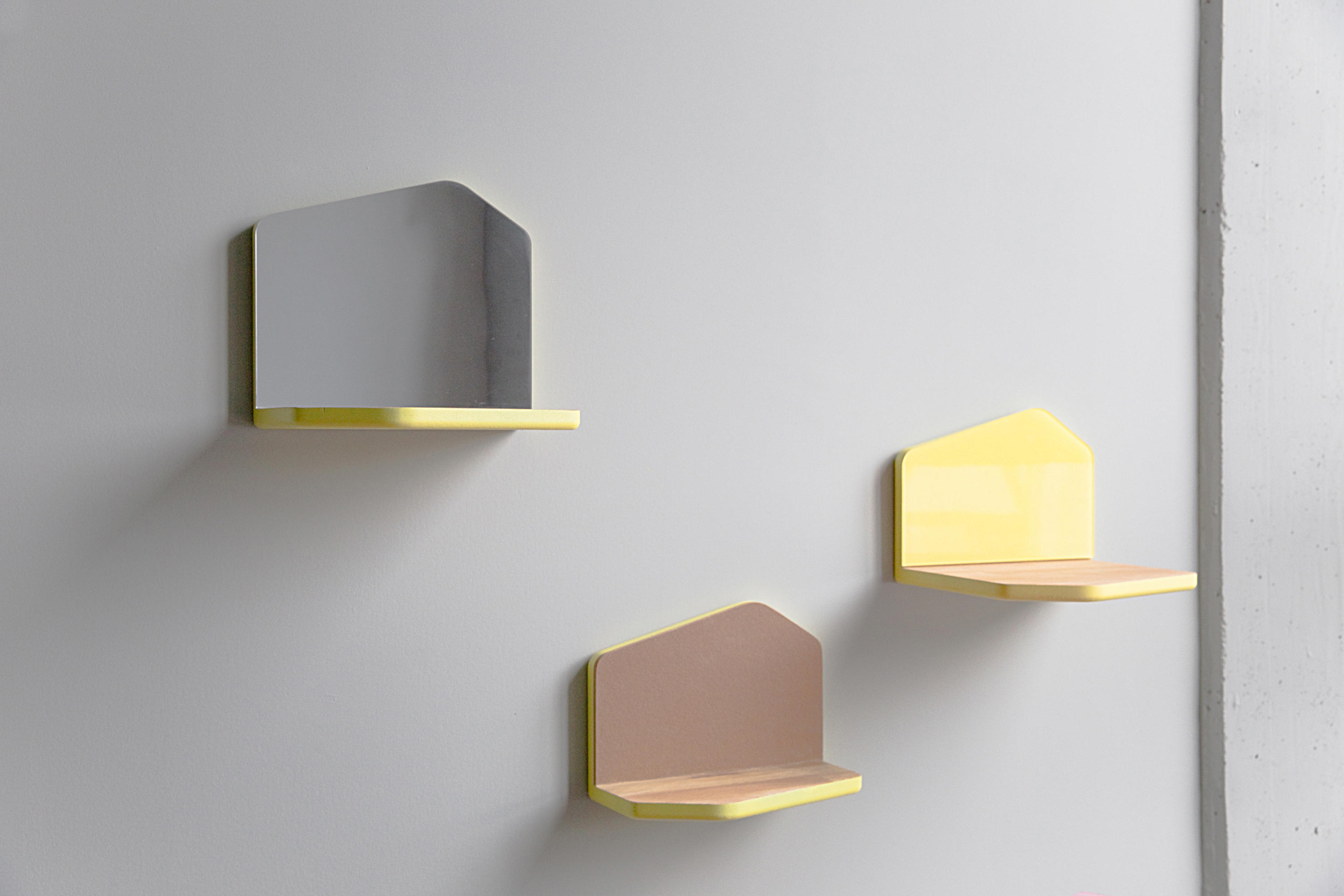 Perspective wall shelf & designer furniture | Architonic