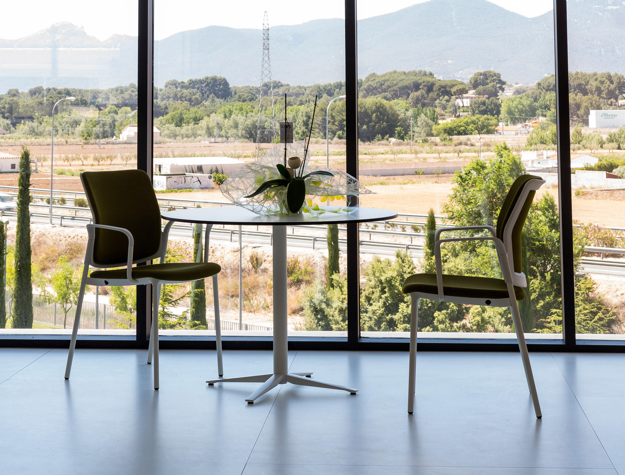 TABULA TEX-10 - Contract tables from actiu | Architonic