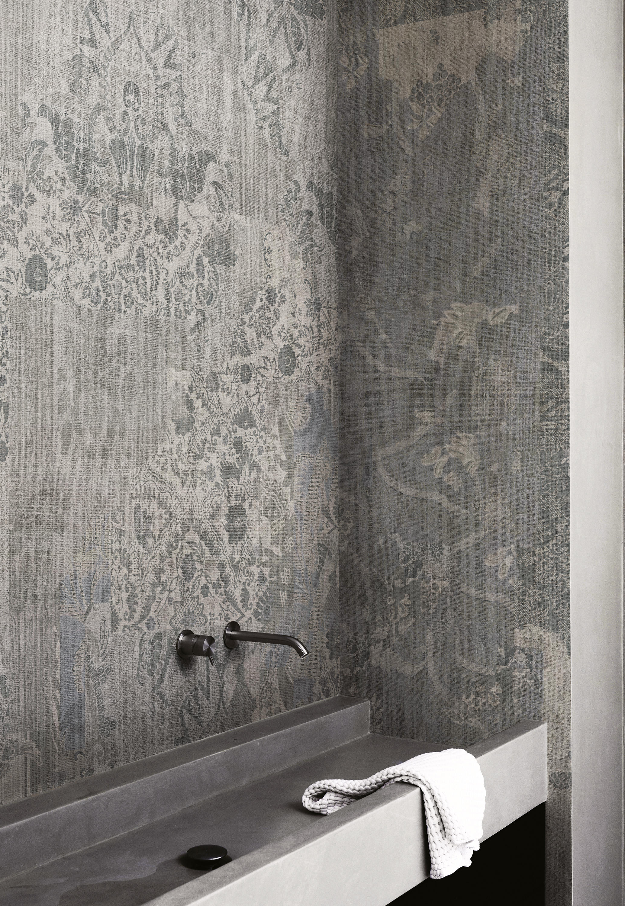 Victorian Style Wall Treatment
