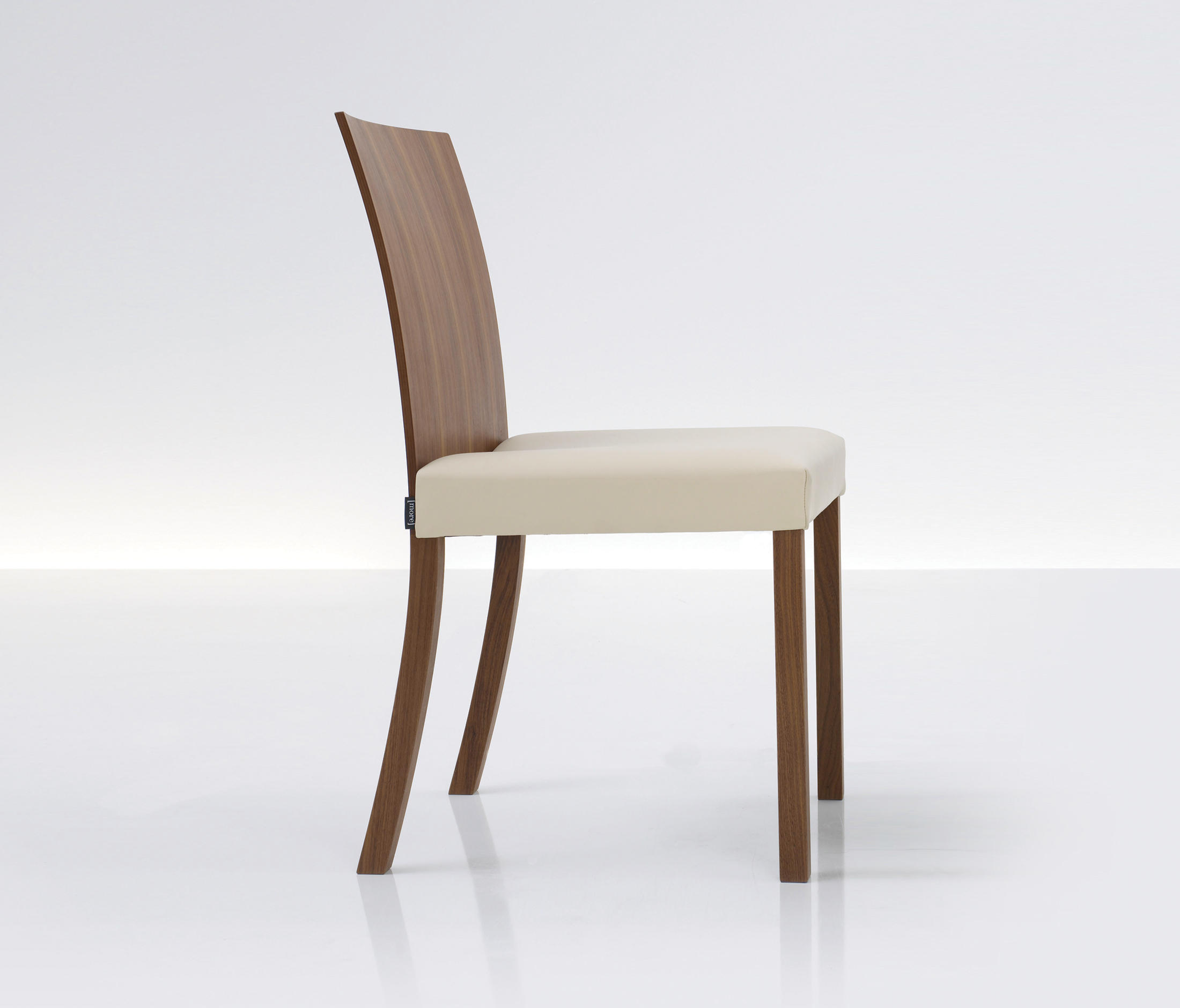 UNO - Chairs from more | Architonic