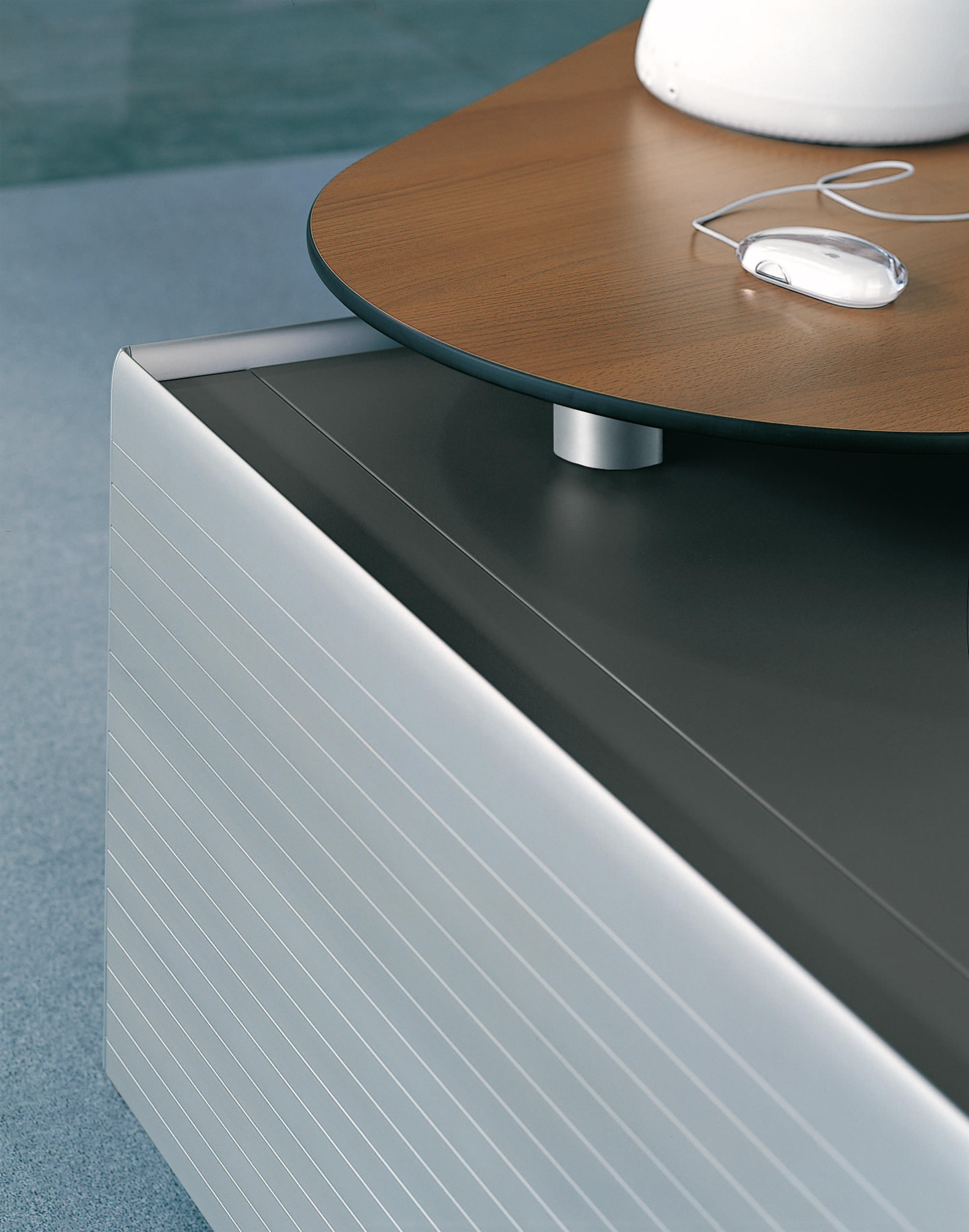 AL_Group | Executive & designer furniture | Architonic