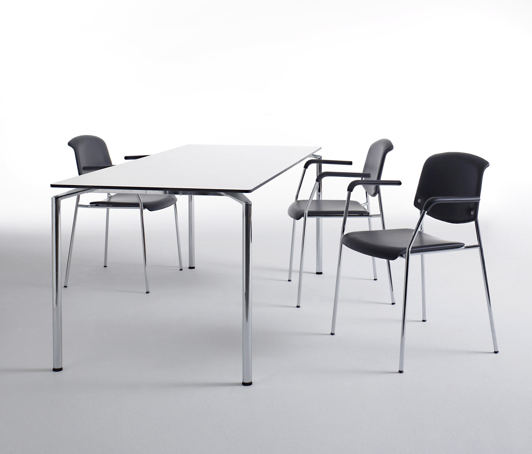 PAUSE TABLE - Contract tables from Magnus Olesen | Architonic