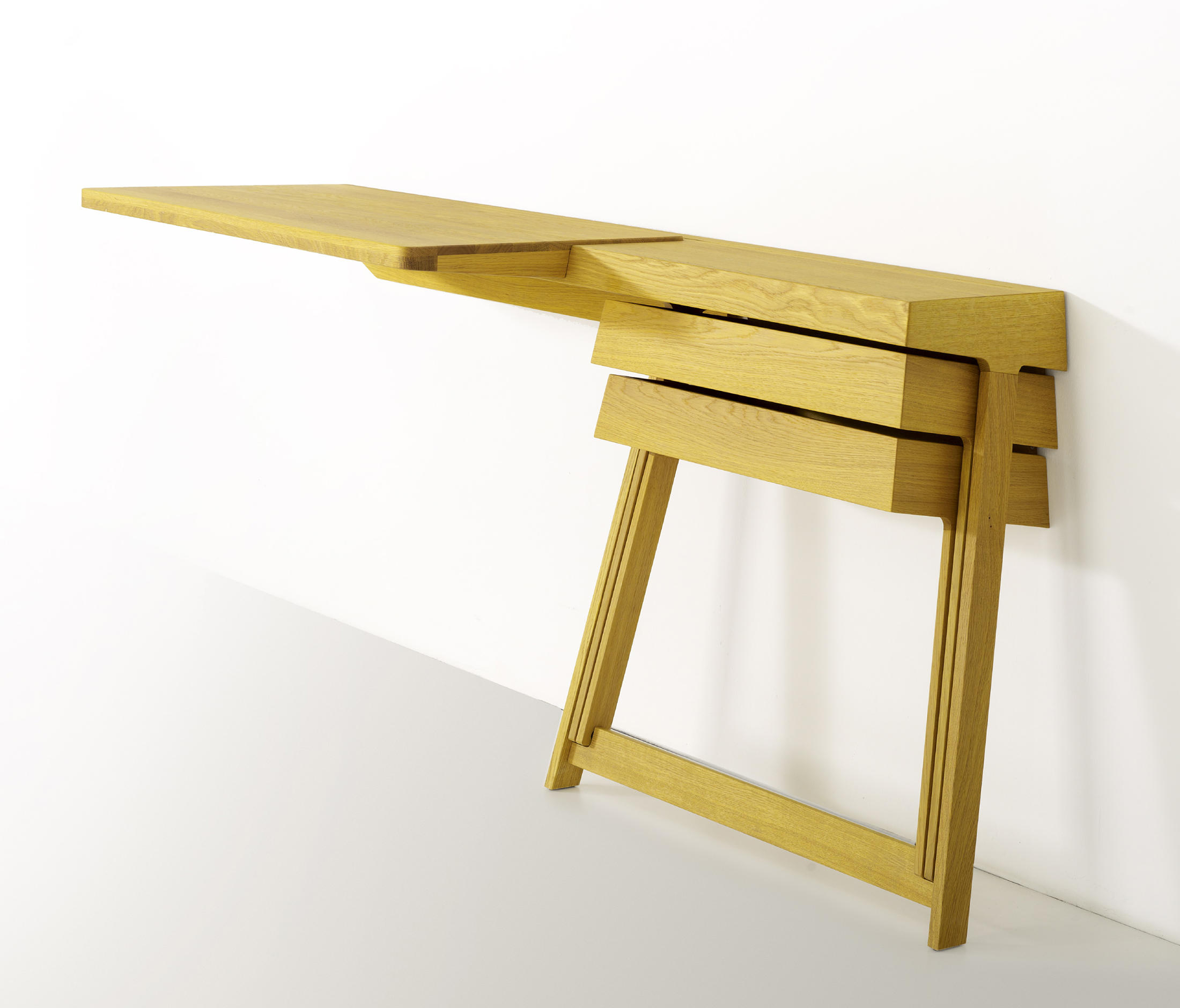 PIVOT DESK - Console tables from Arco | Architonic