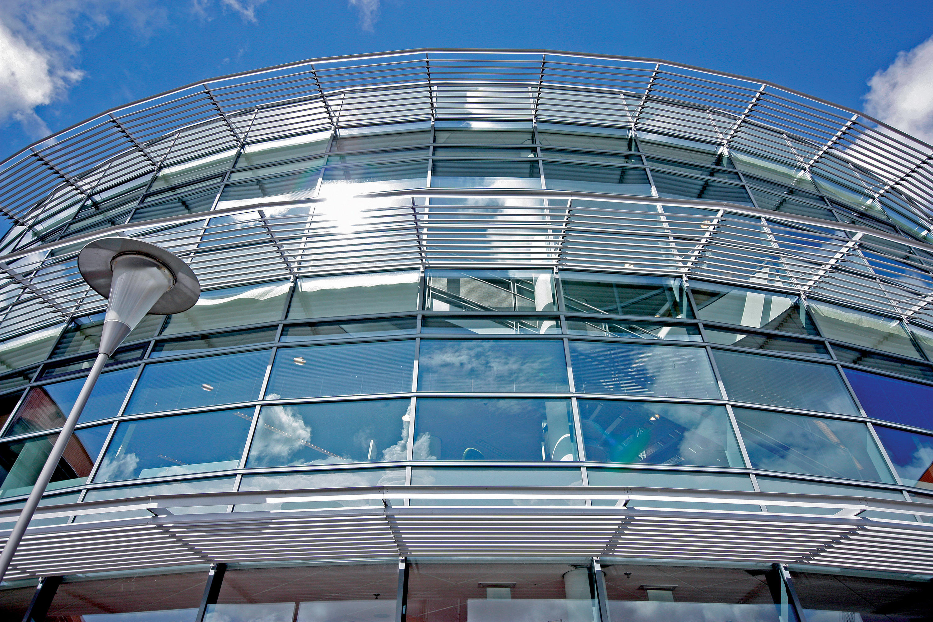 100R Sun Control System | Architonic