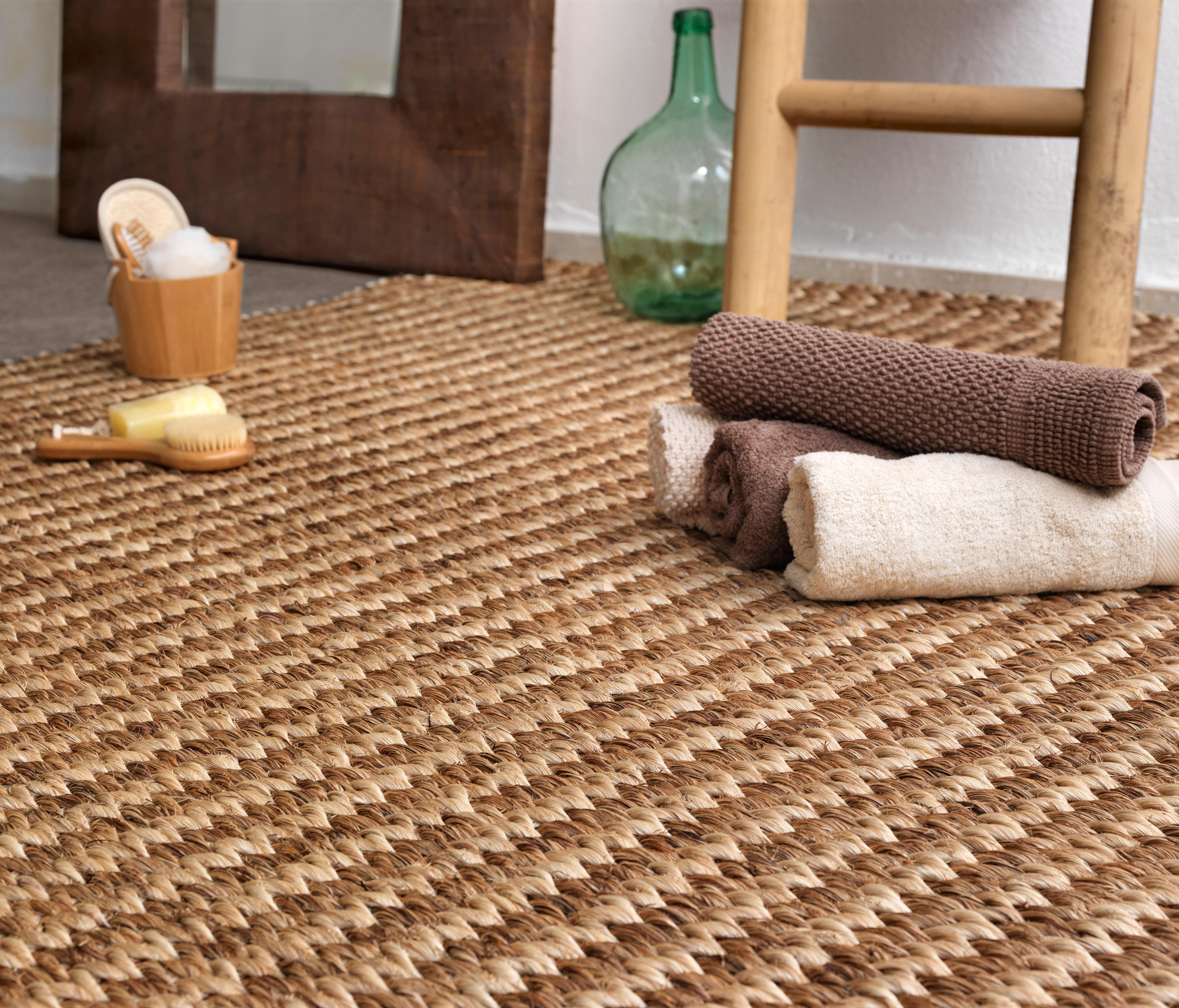 Angola | natural & designer furniture | Architonic
