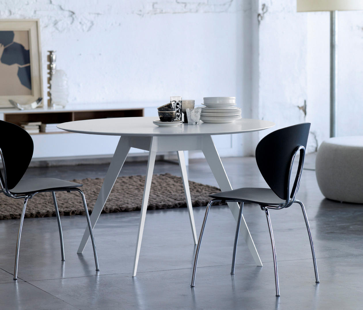 AISE - Dining tables from TREKU | Architonic
