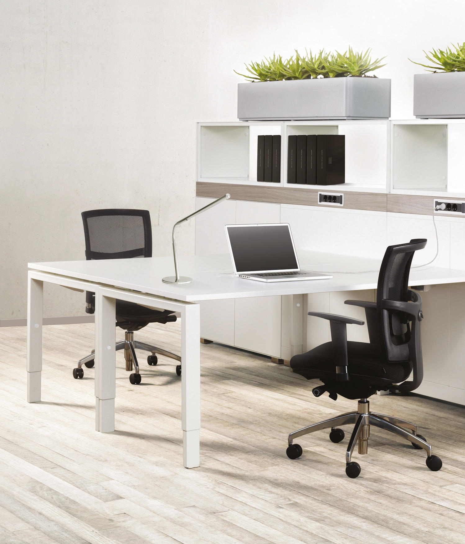 MO-X - Desks from MARKANT | Architonic