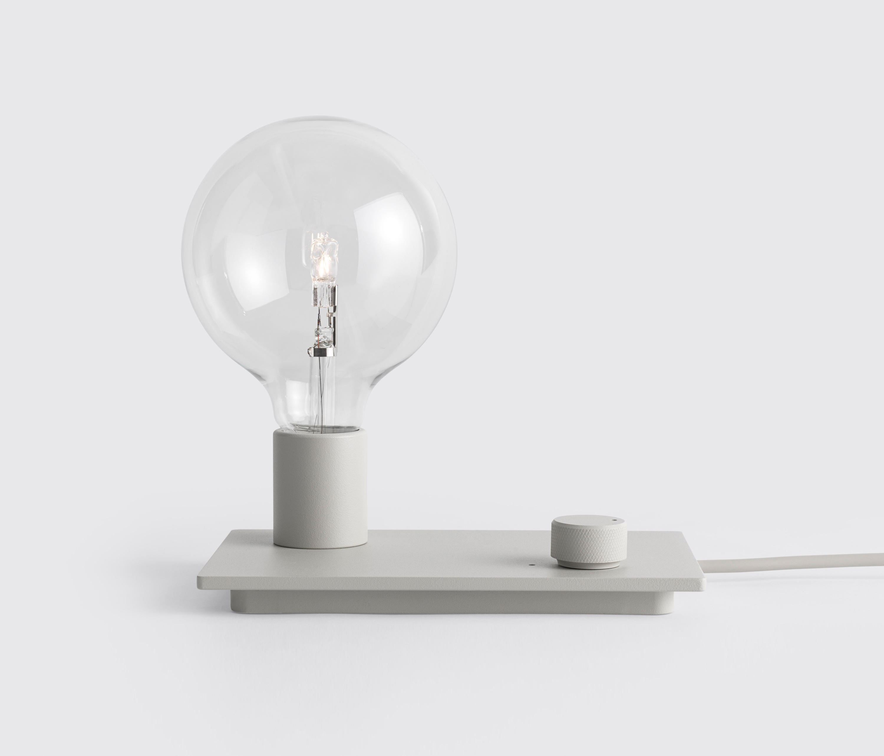 CONTROL TABLE LAMP - Table lights from Muuto | Architonic