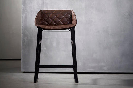 KEKKE STOOL - Bar stools from Distributed by Lepere | Architonic