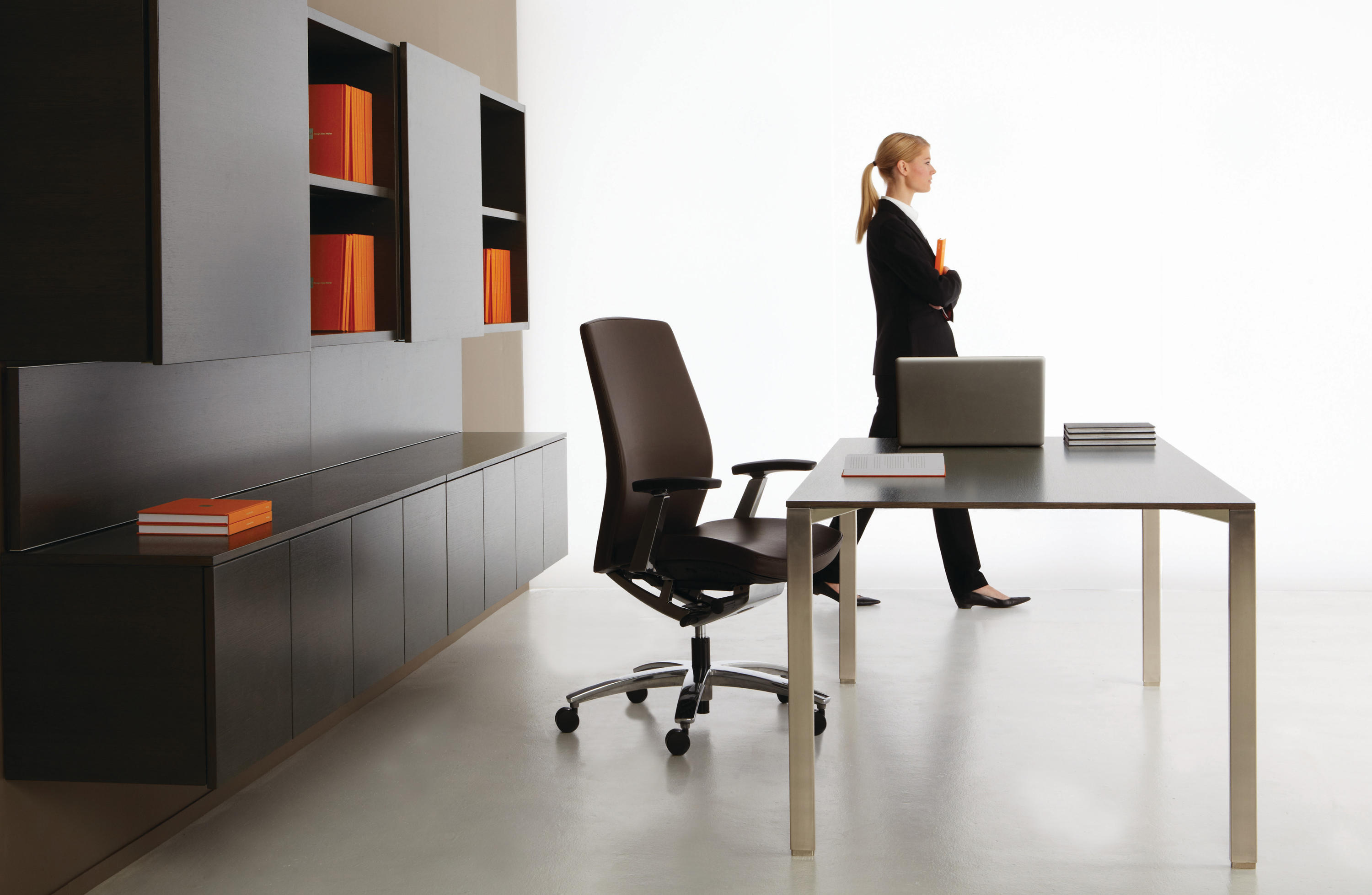 DOSSIER - Sideboards from Teknion | Architonic