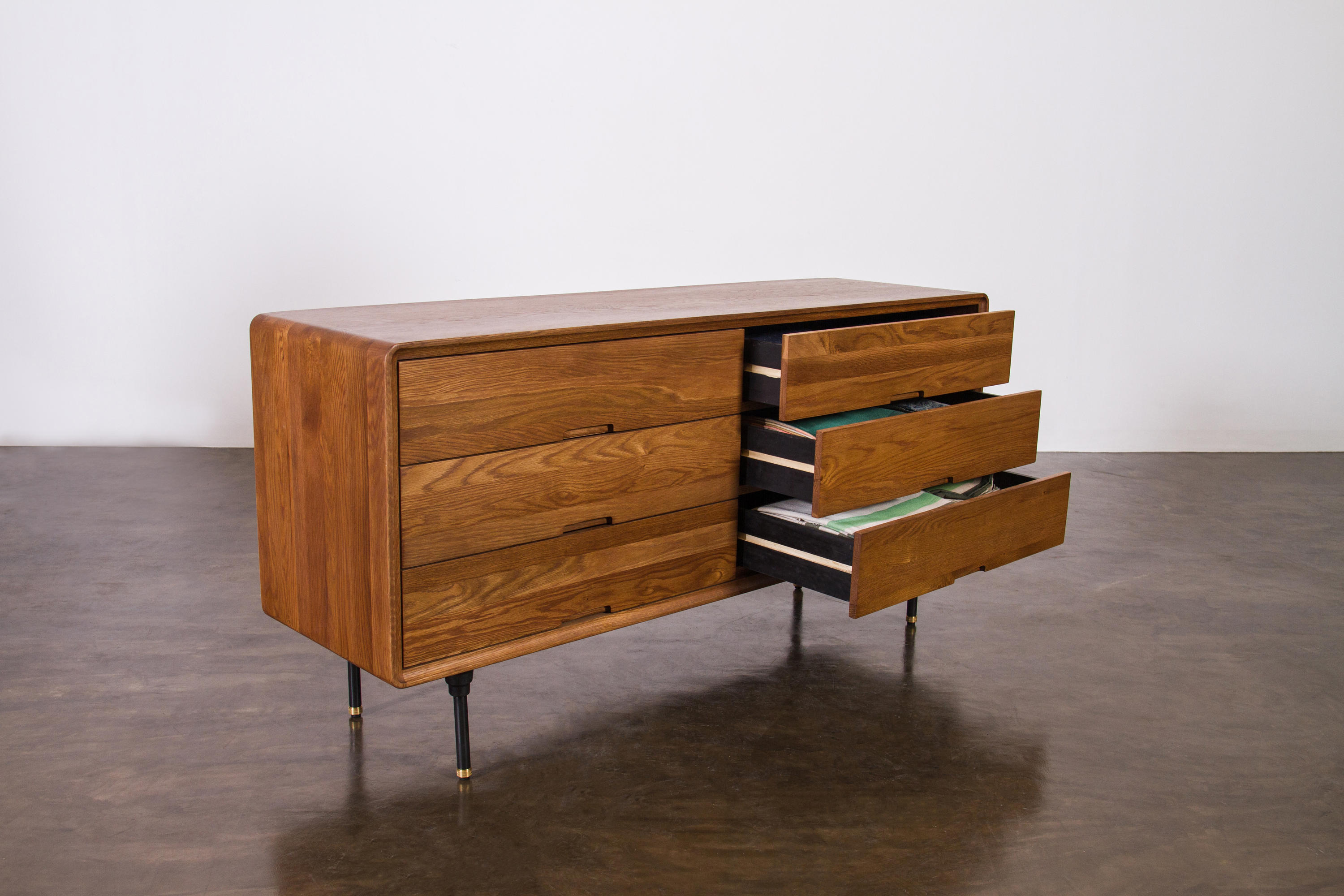 DISTRIKT DRESSER - Sideboards from District Eight | Architonic