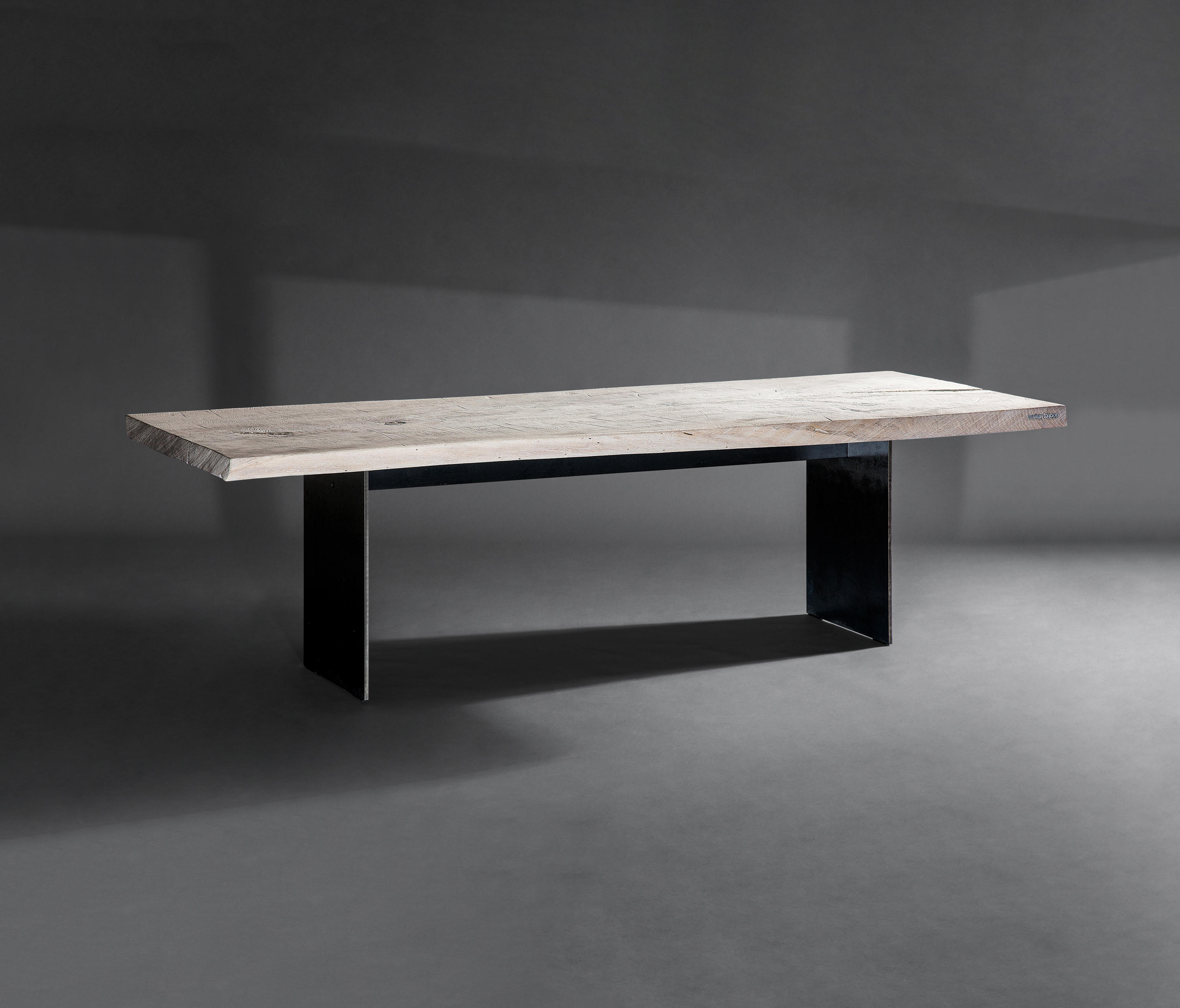 SK 01 Monolith Table & designer furniture | Architonic