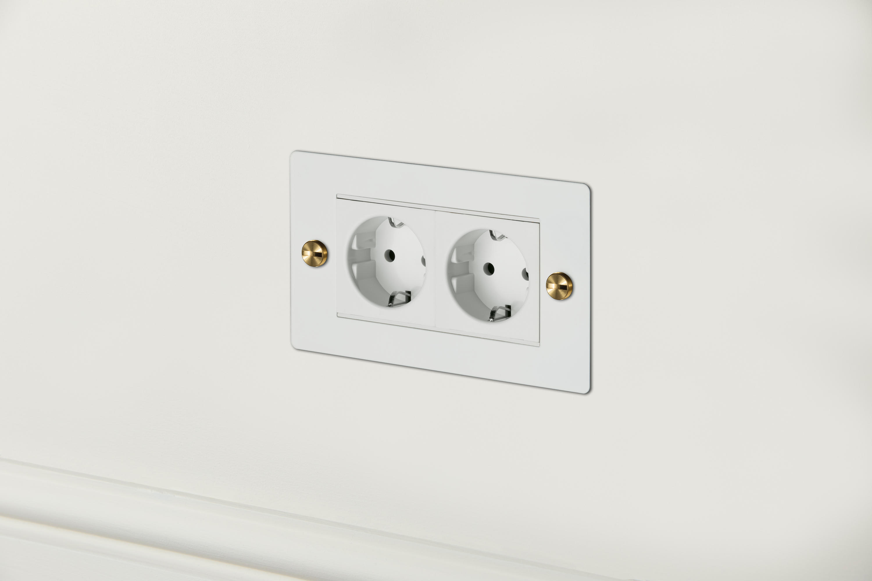Electricity Euro Socket | 2G White | Architonic