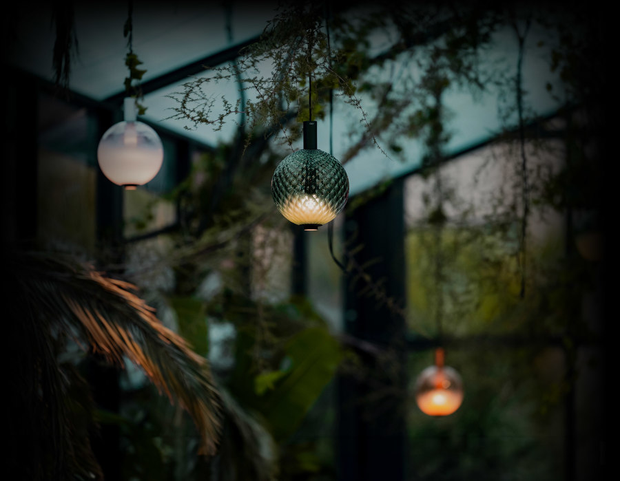 OLEV products, collections and more | Architonic