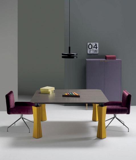 FIRSTCLASS - Contract tables from Quinti Sedute | Architonic