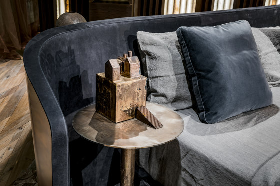 Twistable Coffee Table & designer furniture | Architonic