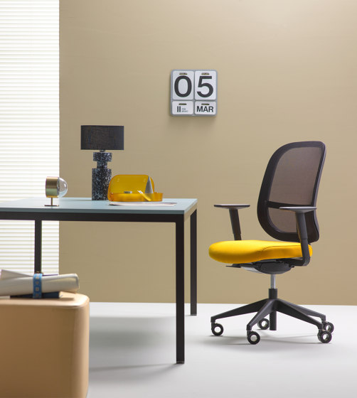 Delta Reception Office Chair at Dina Mcalpin blog