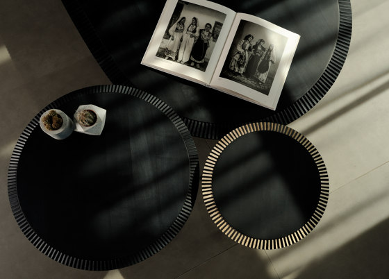 Piano Table medium & designer furniture | Architonic