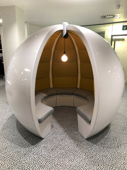 4 Person Escape Pod & designer furniture | Architonic