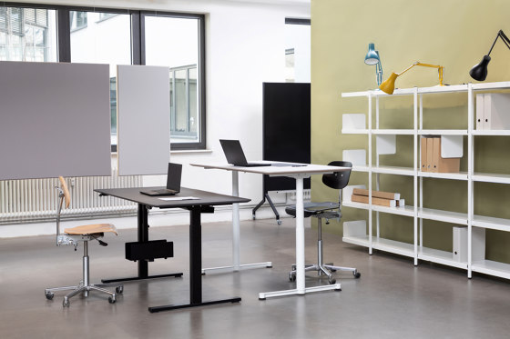 T TABLE - Desks from modulor | Architonic