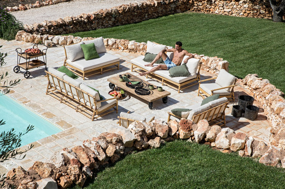 Florence Lounge Chair & designer furniture | Architonic