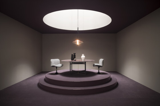 PLACE' LEATHER Table & designer furniture | Architonic