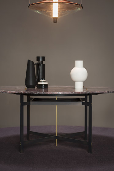 PLACE' LEATHER Table & designer furniture | Architonic