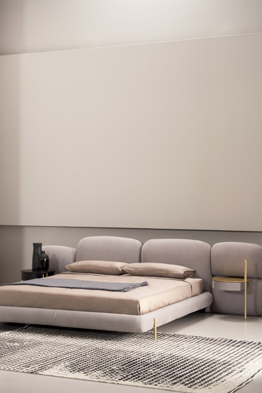 STONE BED - Beds from Baxter | Architonic