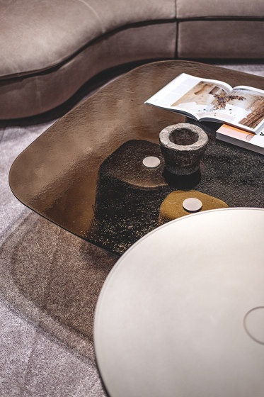 FANY TABLE - Dining tables from Baxter | Architonic