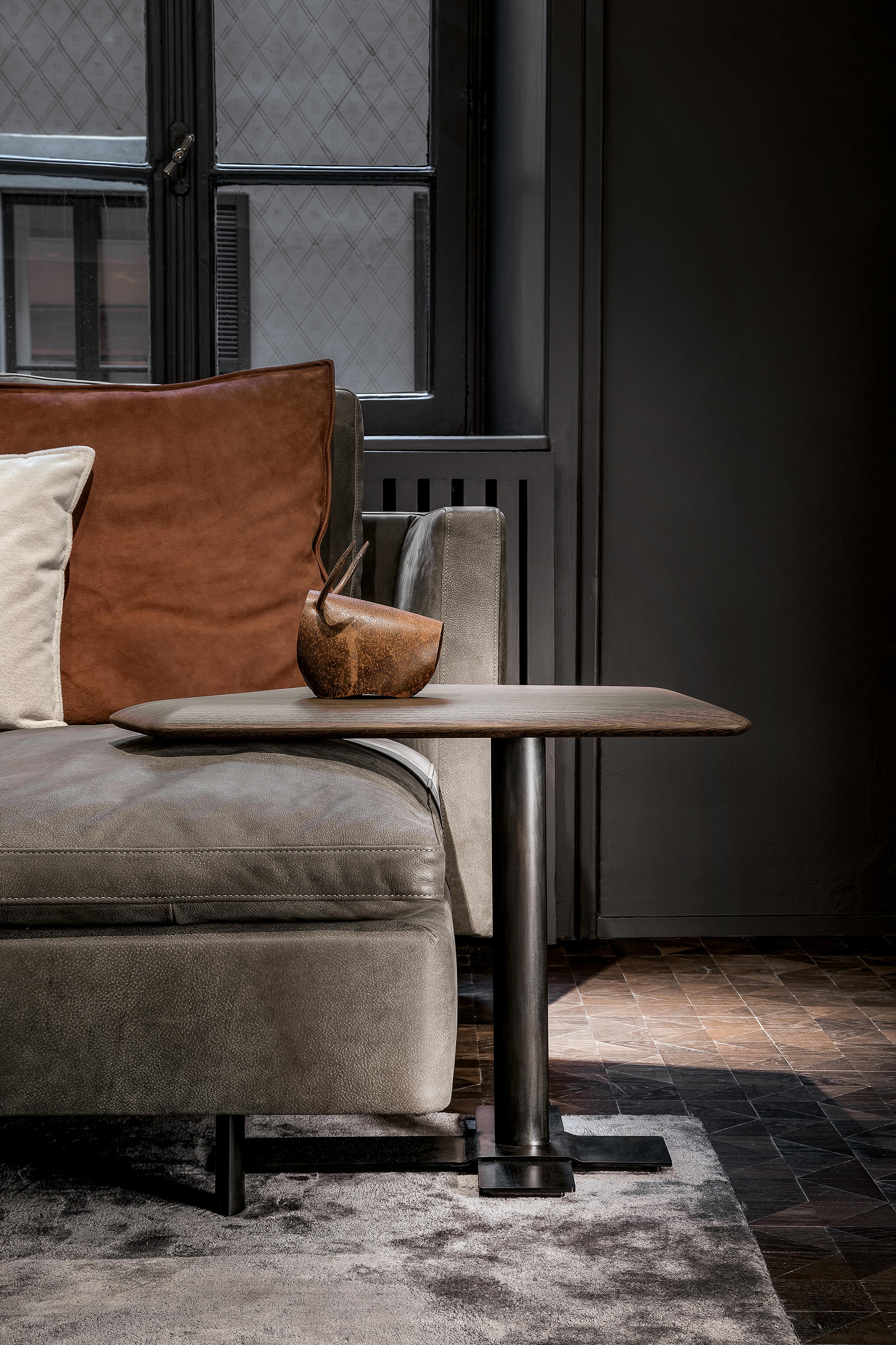 Touch Coffee Table & Designermöbel | Architonic