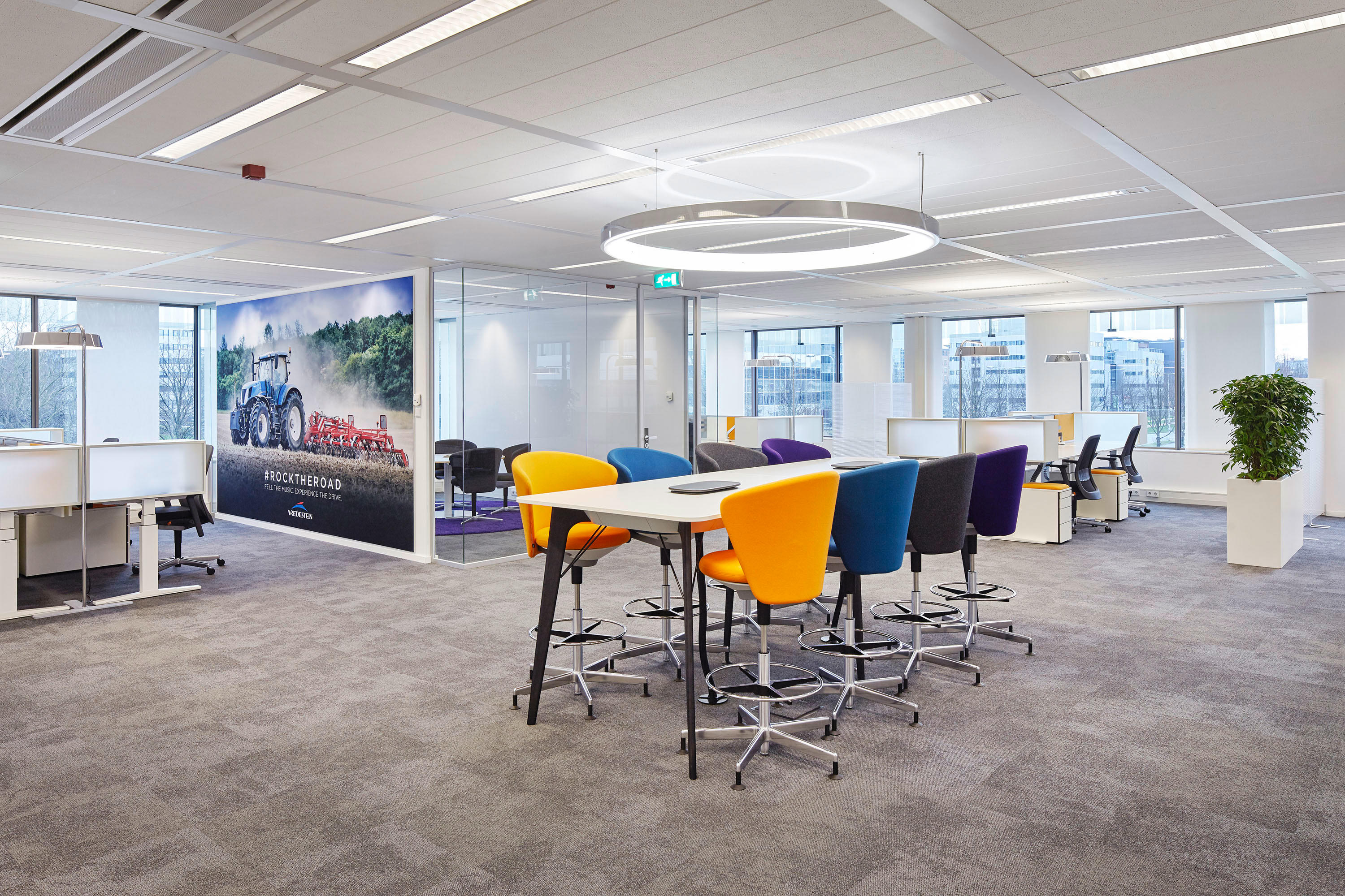 Bay Chair Counter & Designermöbel | Architonic