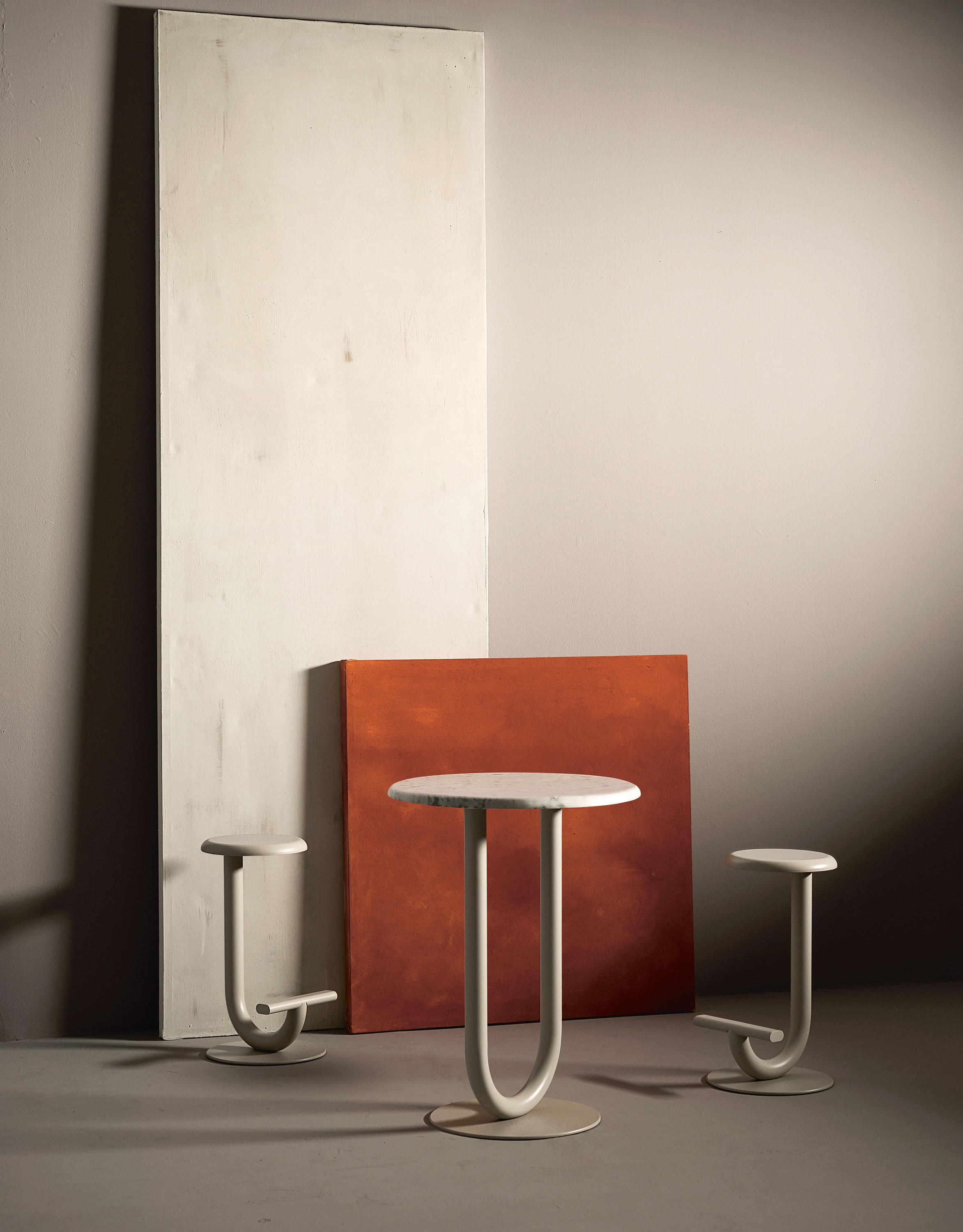 STRONG TABLE - Dining tables from Desalto | Architonic
